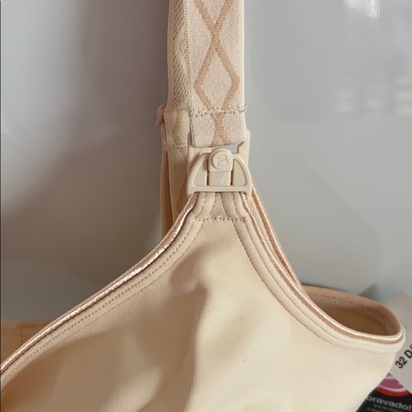 Bravado | Intimates & Sleepwear | Bravado Designs Essential Embrace ...